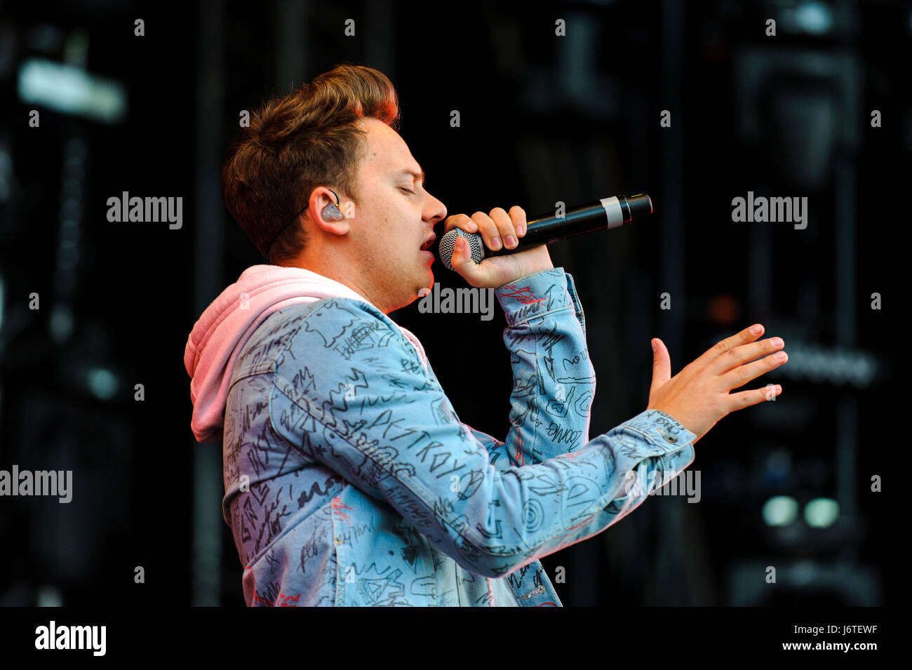 Wirral, UK. 21st May 2017. Singer-songwriter, Conor Maynard, performs ...