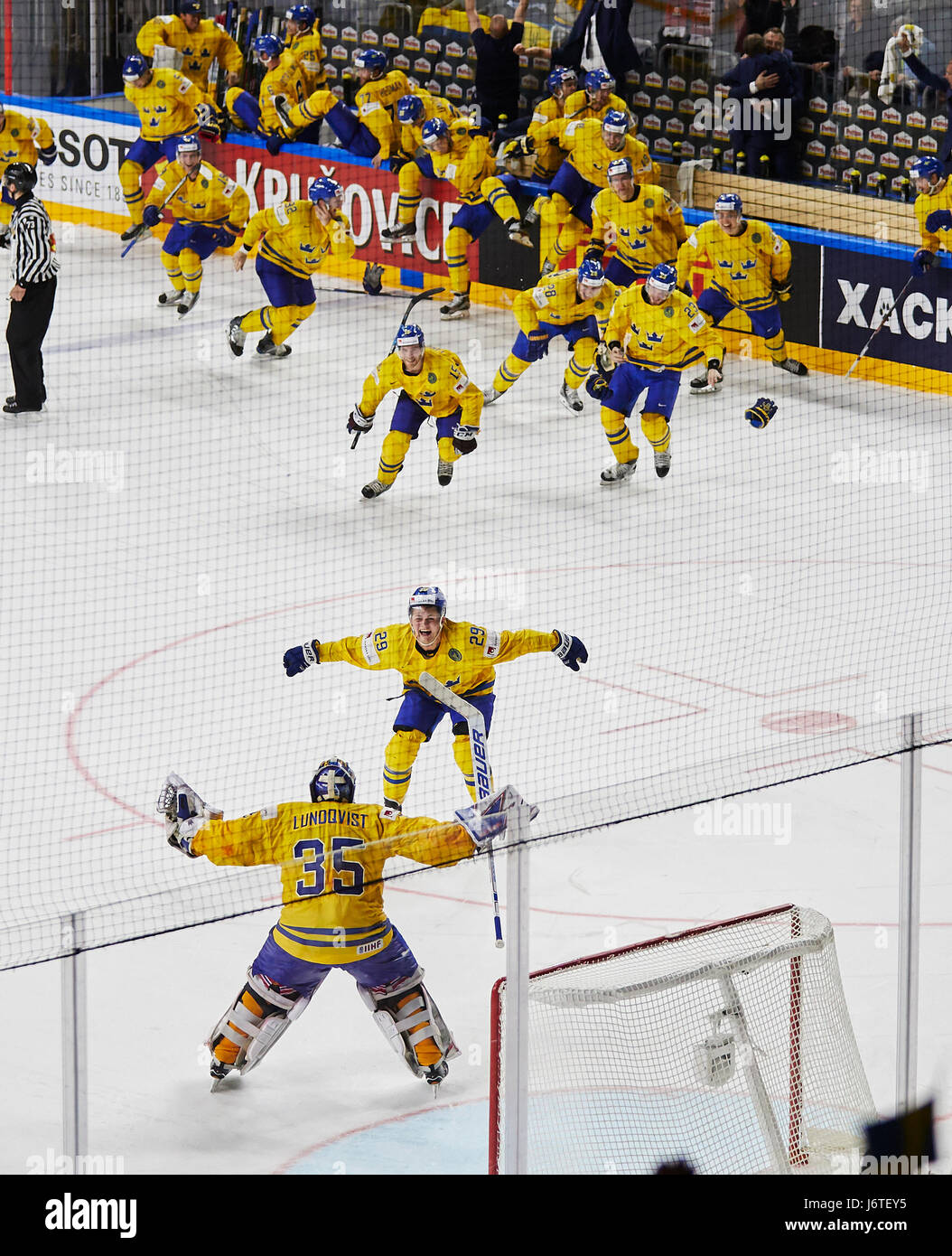 Cologne, Germany. 21st May, 2017. Ice Hockey World Championships Final ...