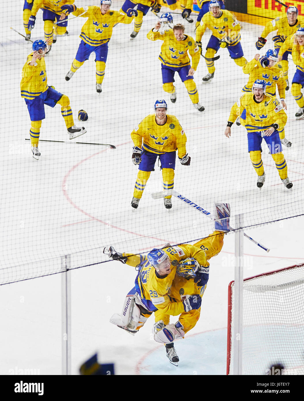 Cologne, Germany. 21st May, 2017. Ice Hockey World Championships Final ...