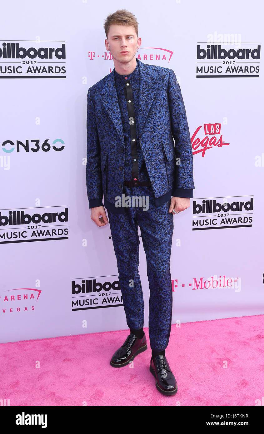 Machine Gun Kelly Billboard High Resolution Stock Photography and ...