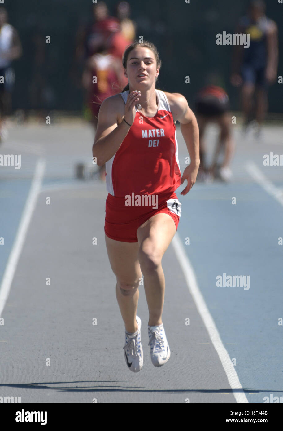 Kelli Godin of Mater Dei places sixth in the Division 2 girls 100m in ...