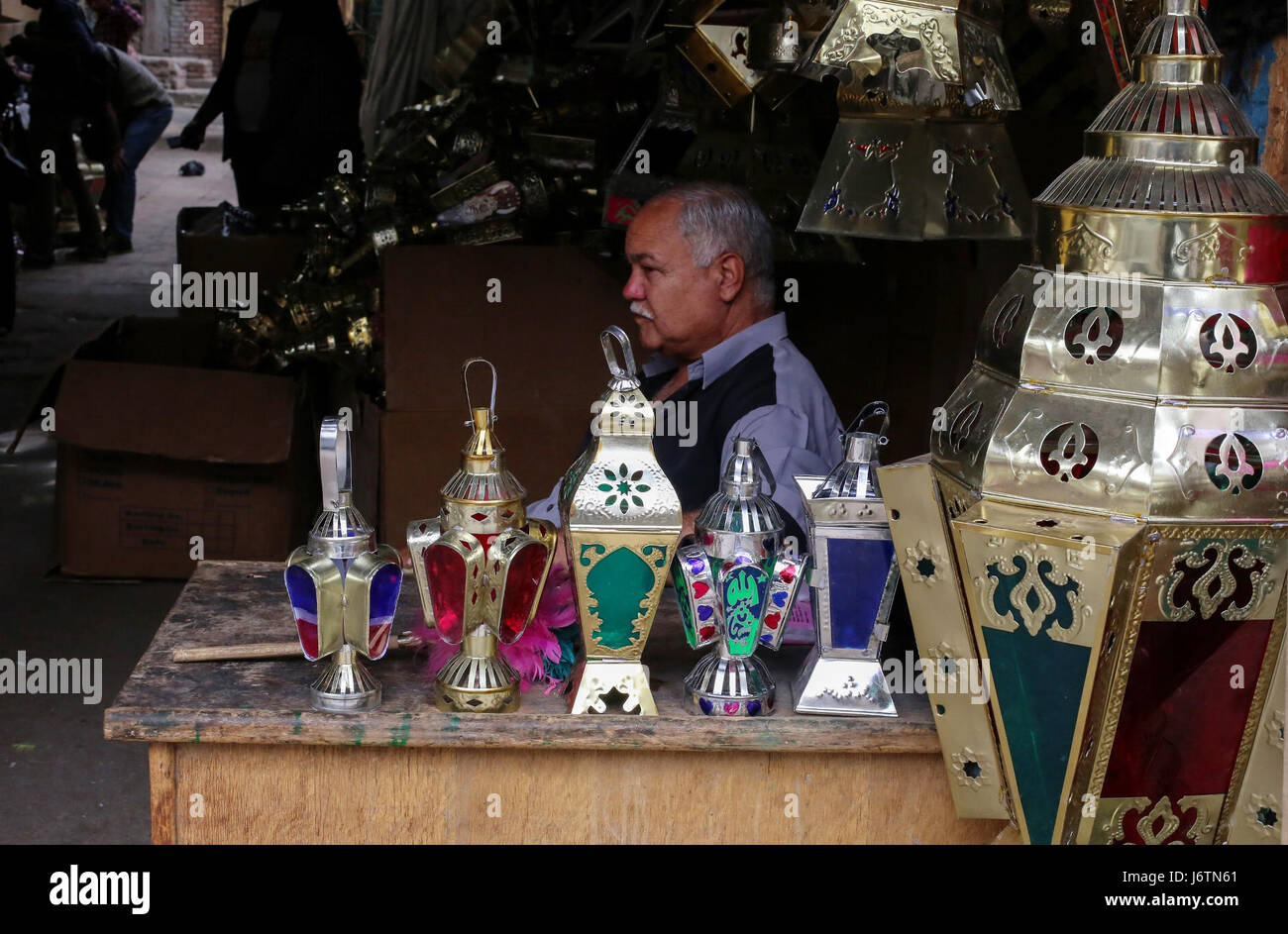 Cairo, Egypt. 1st May, 2017. An Egyptian vendor displays Traditional ...