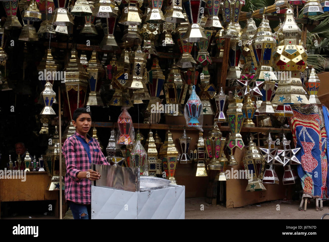 Cairo, Egypt. 1st May, 2017. An Egyptian vendor displays Traditional ...