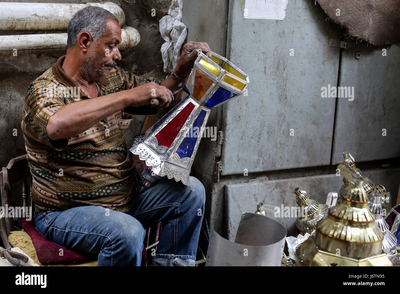 Egyptian Worker High Resolution Stock Photography and Images - Alamy
