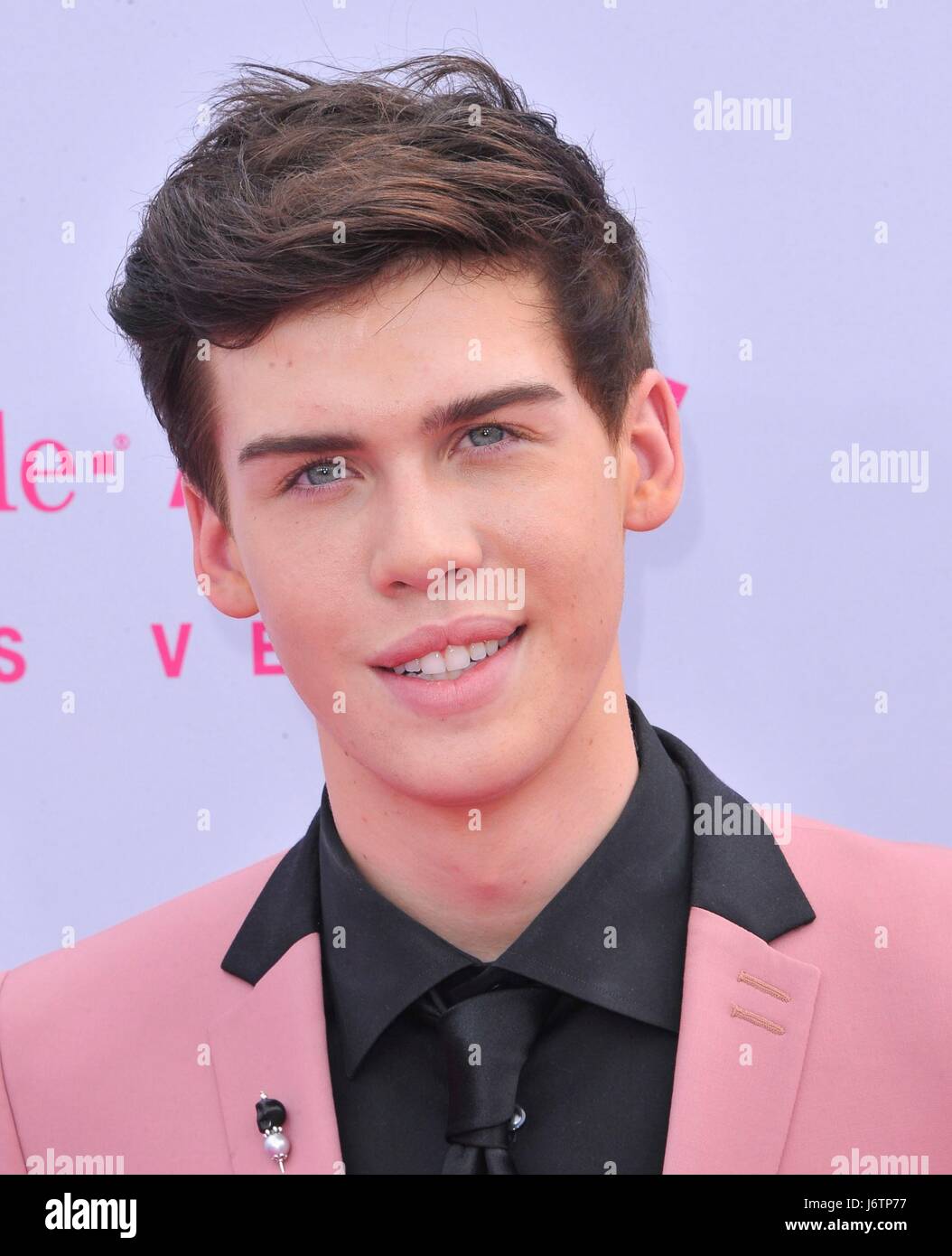 Las Vegas, NV, USA. 21st May, 2017. Aidan Alexander at arrivals for ...