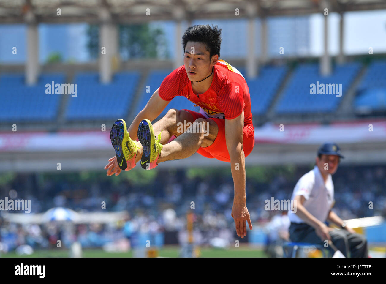 Kawasaki long jump final todoroki hi-res stock photography and images ...