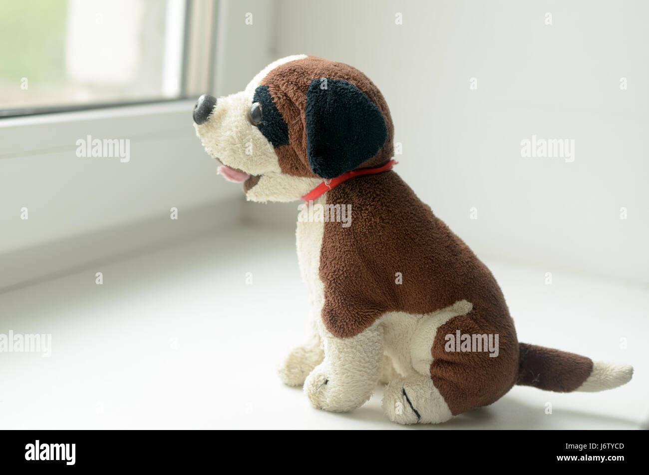 Missing child. Abandoned toy. Loneliness Stock Photo - Alamy