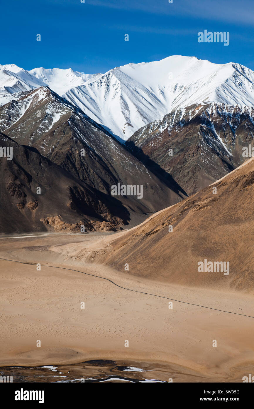 india mountain chain massif snow mountain himalayas ladakh quotpangong ...
