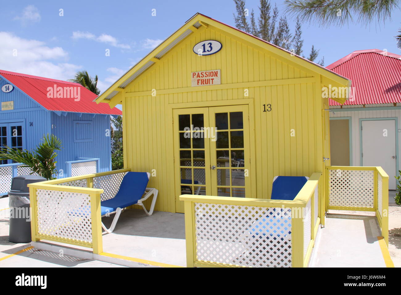 colorful beach hut in the bahamas Stock Photo - Alamy