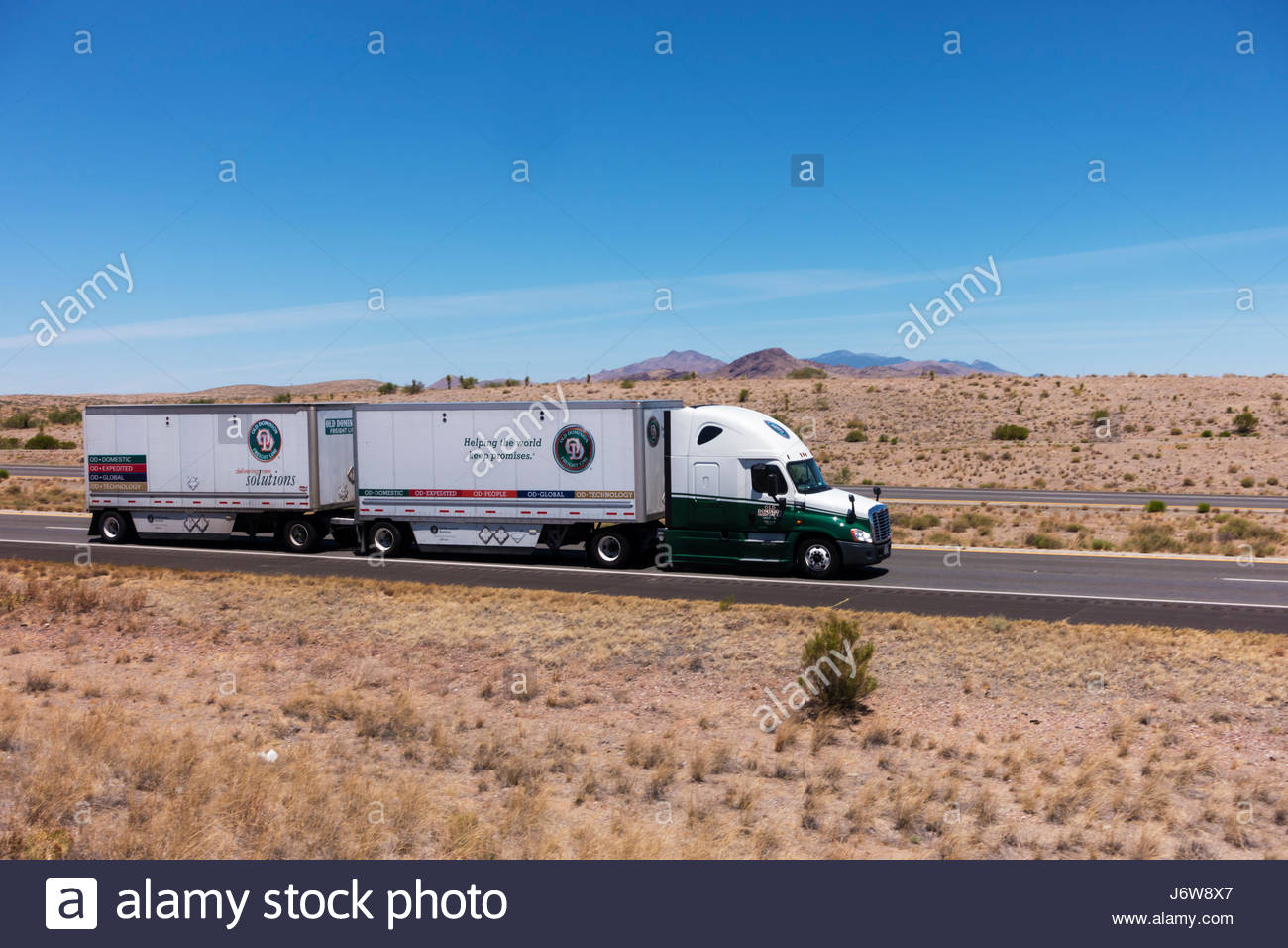 Cargo Semi Trucks Set Stock Photos & Cargo Semi Trucks Set Stock Images ...