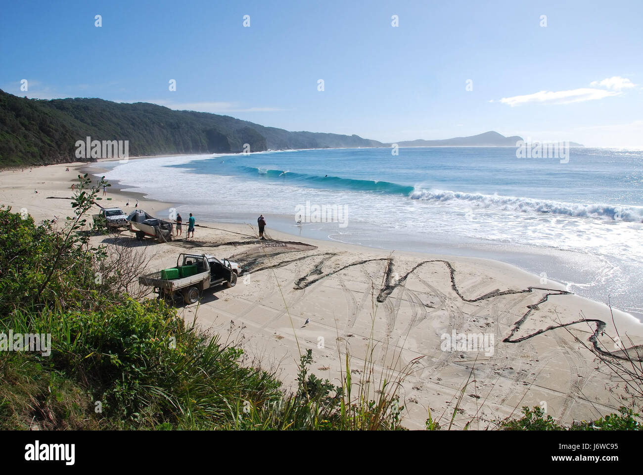 Boat beach seal rocks hi-res stock photography and images - Alamy