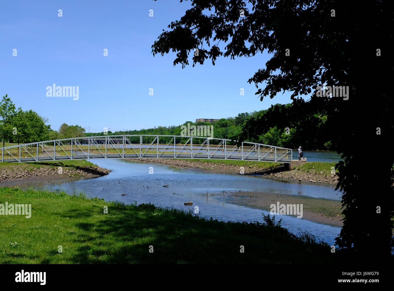 Delaware and Raritan Canal in New Brunswick, NJ Stock Photo - Alamy