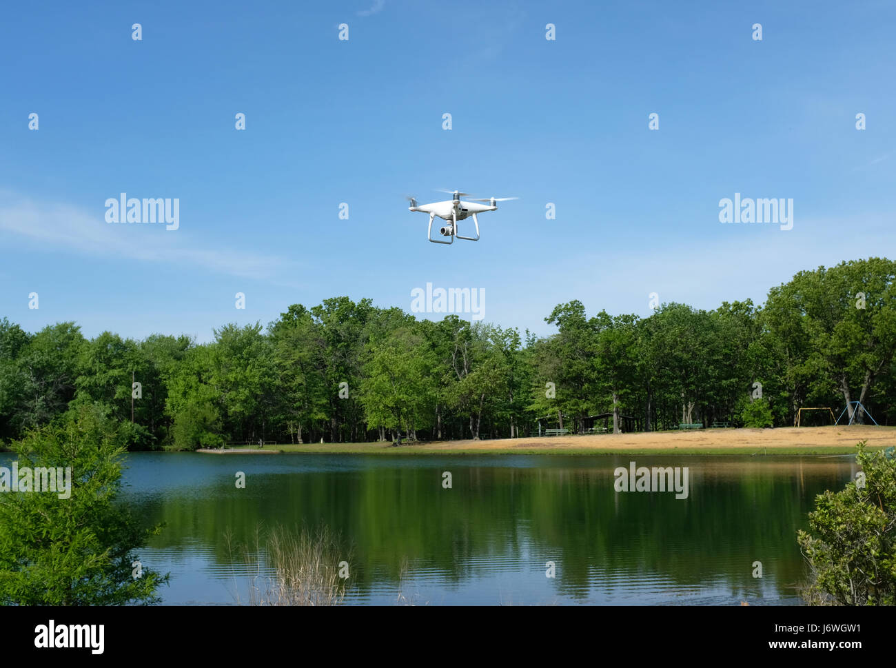 Phantom 4 pro hi-res stock photography and images - Alamy