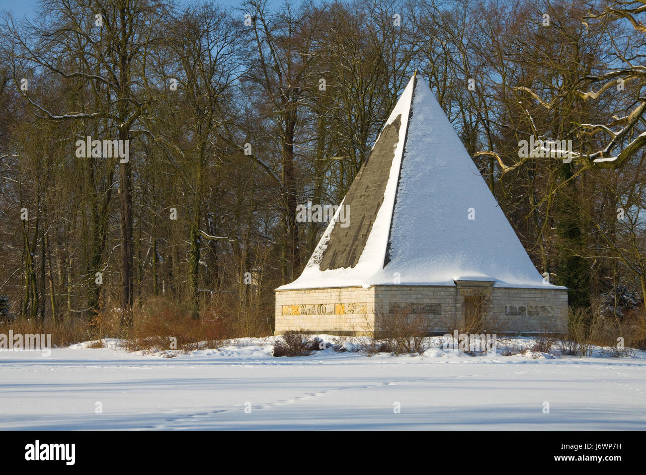 pyramid in snow Stock Photo - Alamy