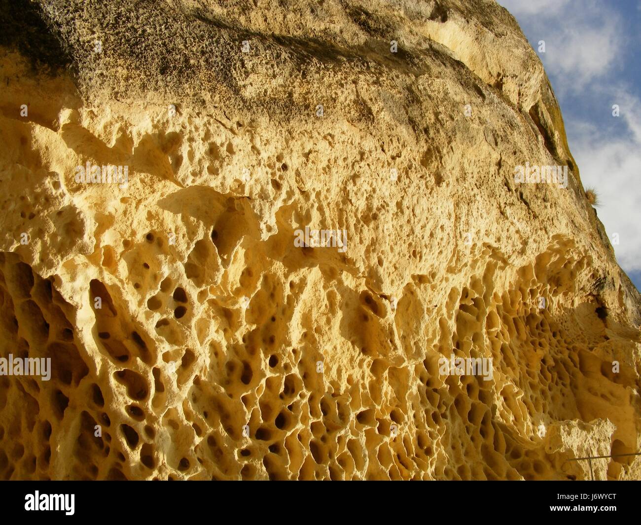 Honeycombs sandstone hi-res stock photography and images - Alamy