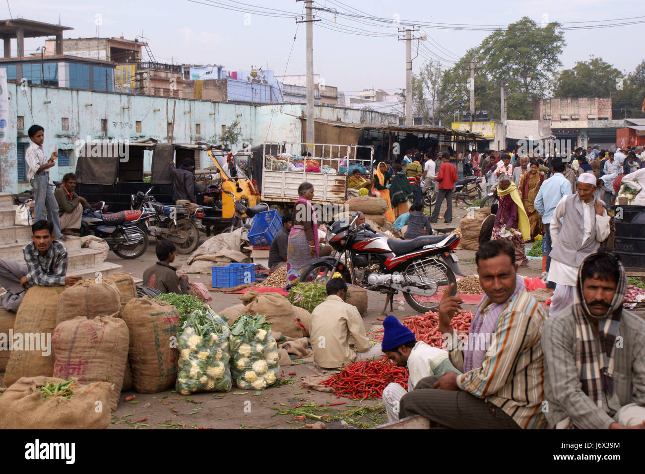 Vegetable Market In Kota High Resolution Stock Photography and Images ...