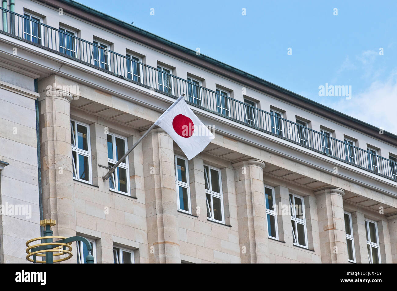 Japan consulate hi-res stock photography and images - Alamy