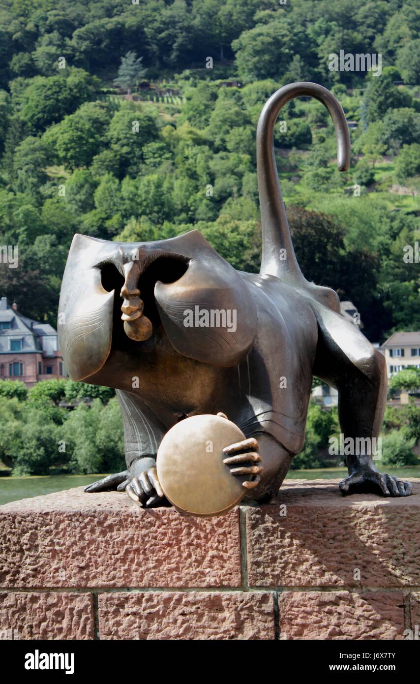 Heidelberg bridge monkey hi-res stock photography and images - Alamy