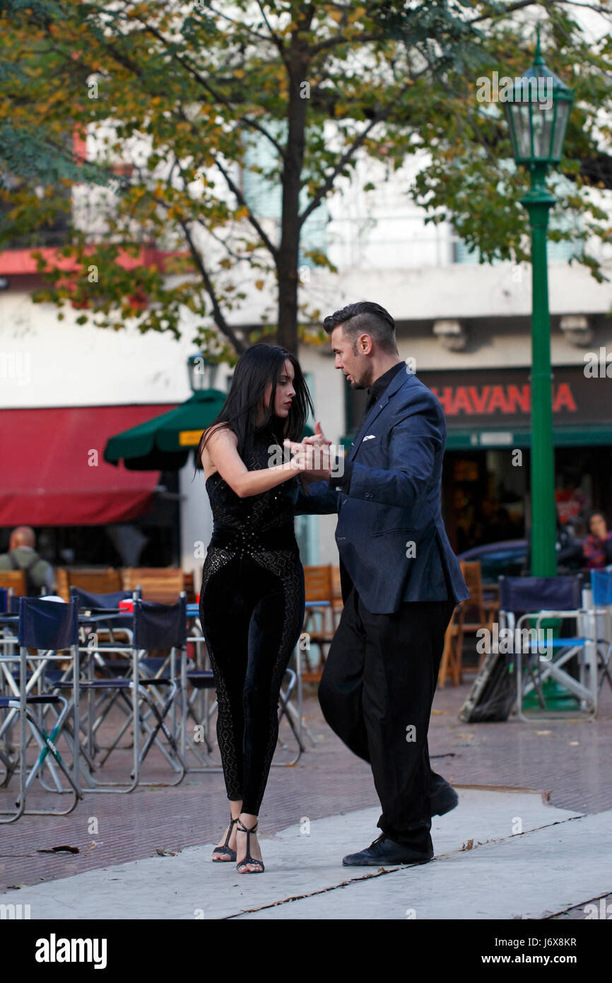 Argentinian dance hi-res stock photography and images - Alamy