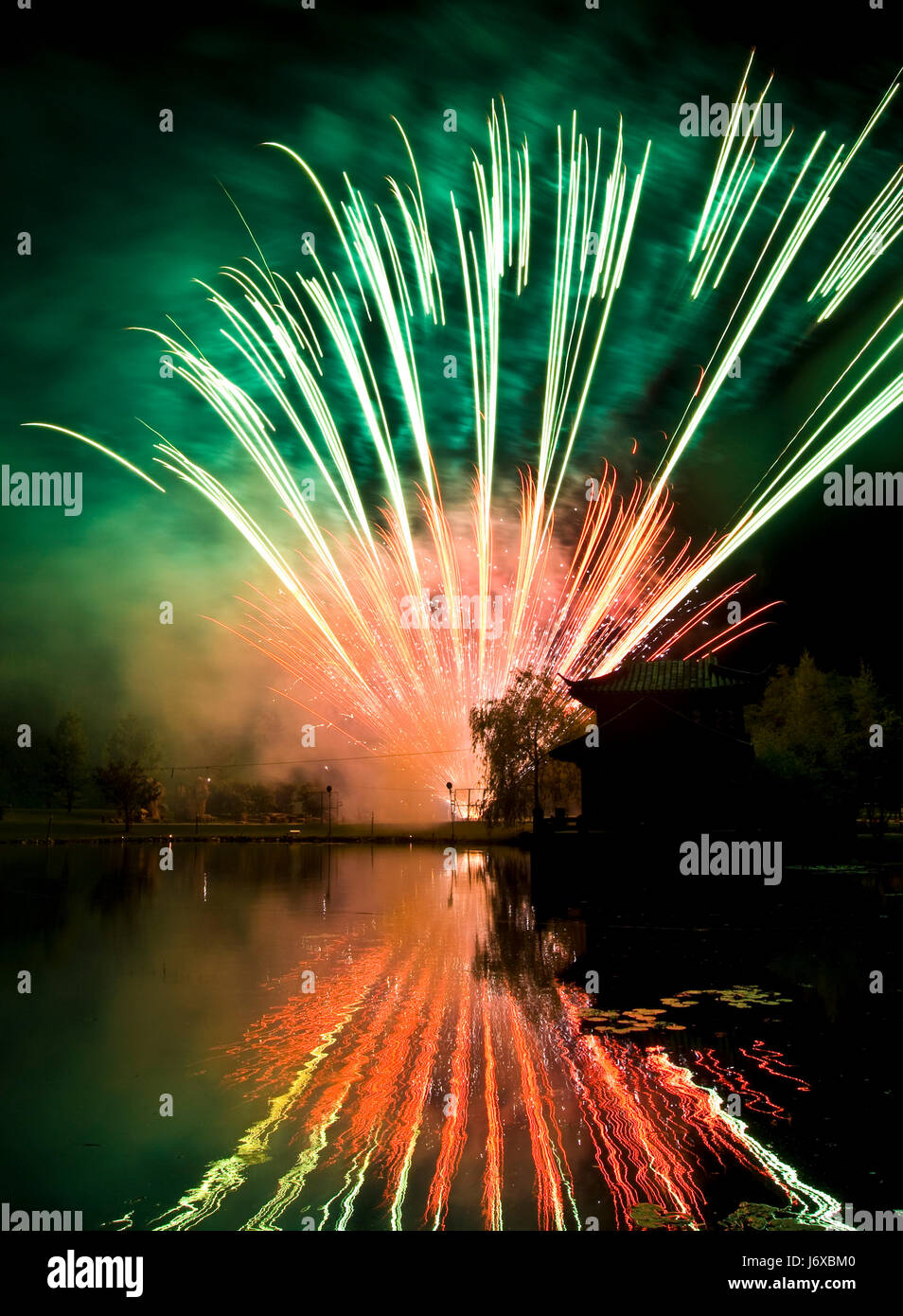 holiday vacation holidays vacations night nighttime party celebration ...