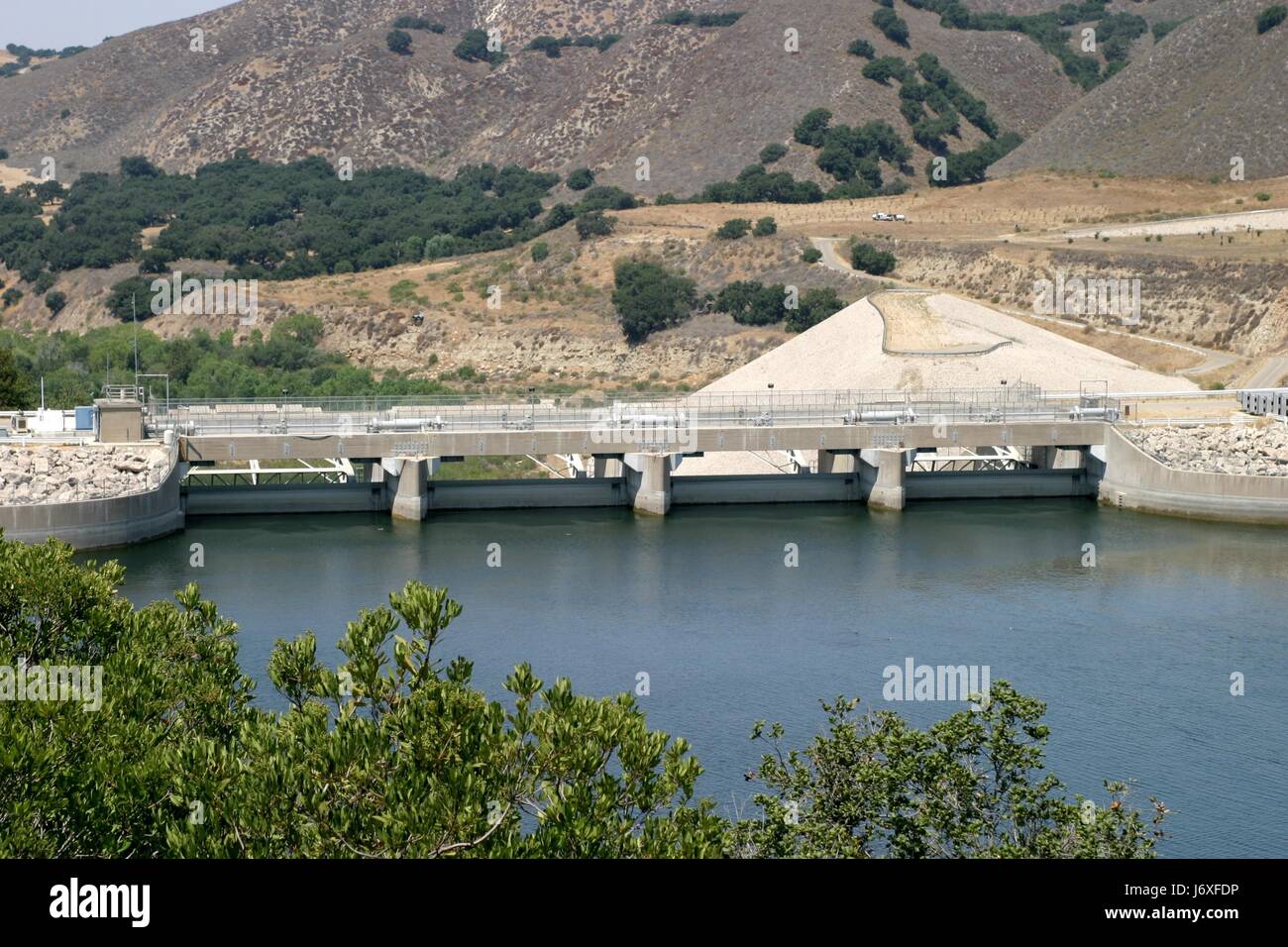 blue engineering concrete dam barrier style of construction ...