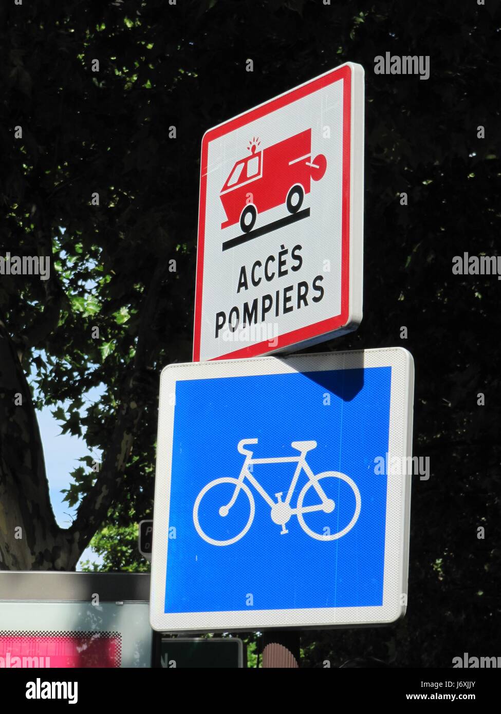 sign signal fire brigade traffic sign fire engine pictogram symbol ...
