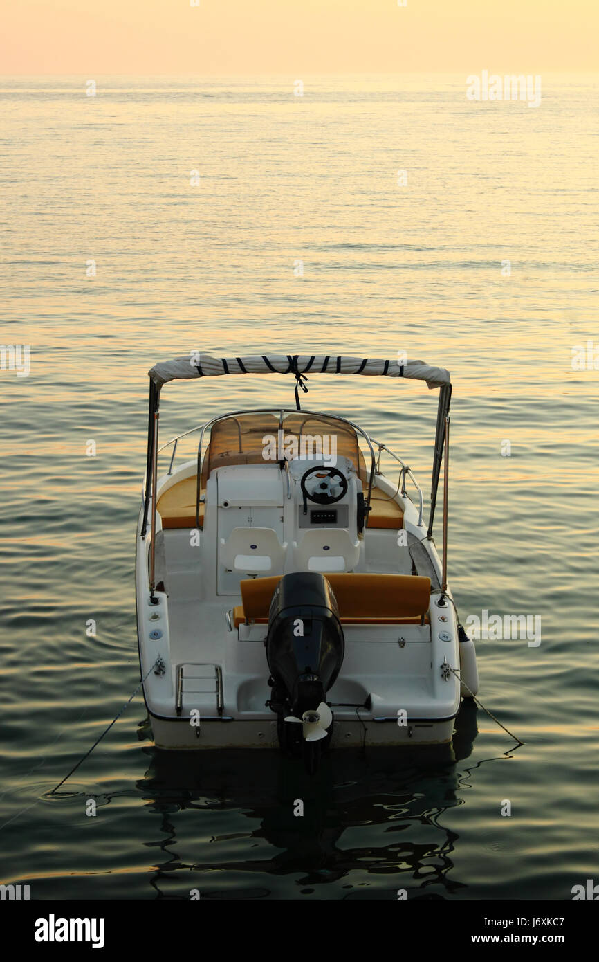 sunset boat backside reverse motorized facilitate ease resting relax ...