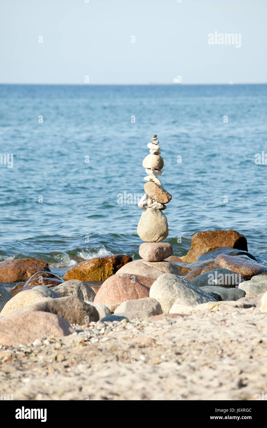 summer summerly water baltic sea salt water sea ocean pillar stacked ...