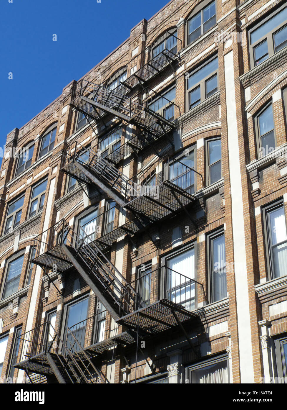 city town style of construction architecture architectural style ...