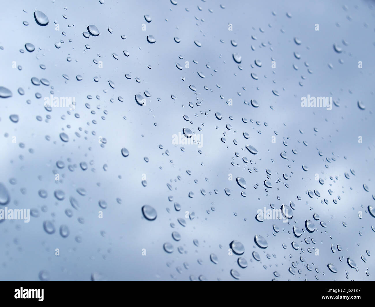 day during the day weather rainy rain backdrop background water raining ...