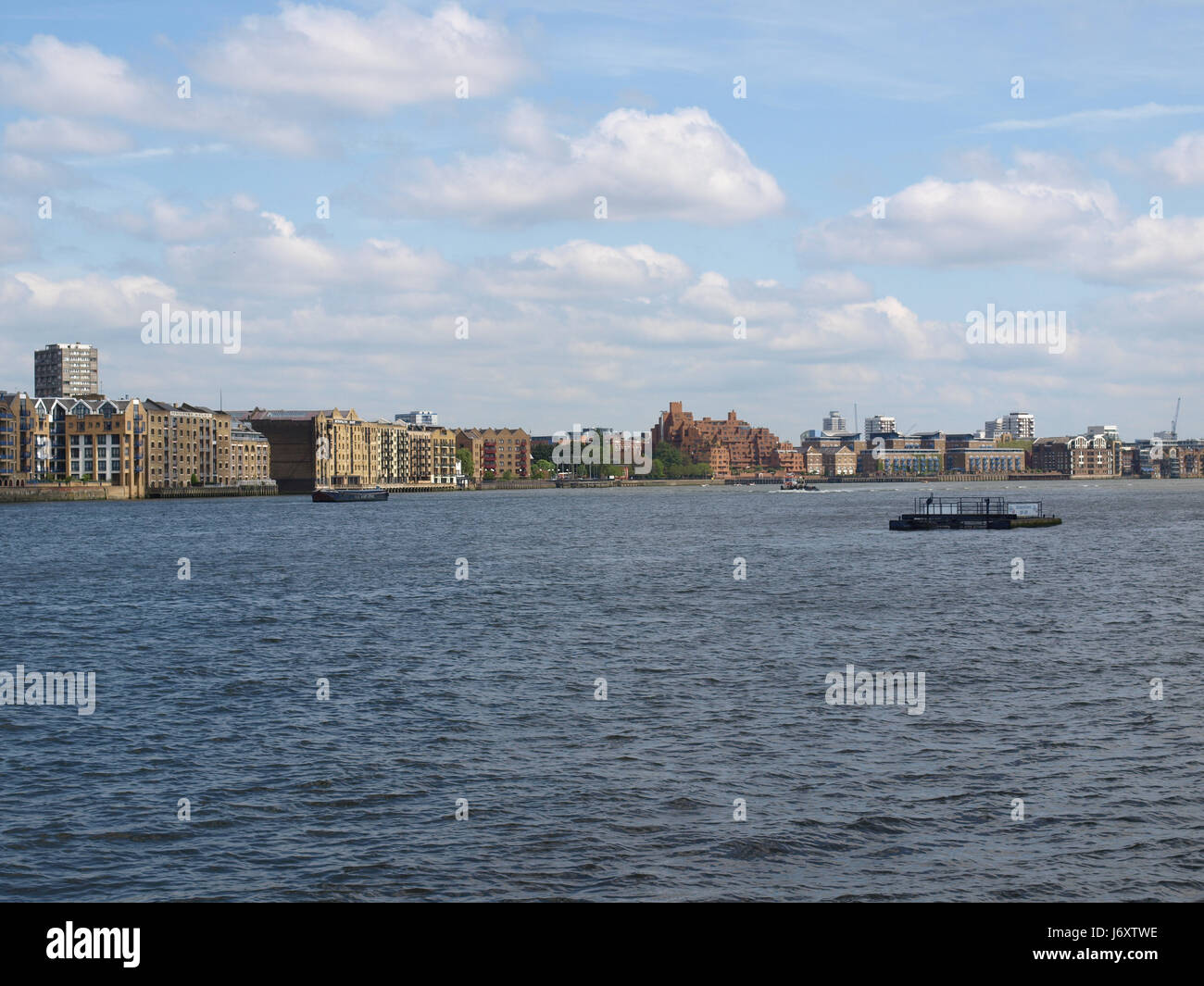 london thames docks river water city town monument modern modernity ...