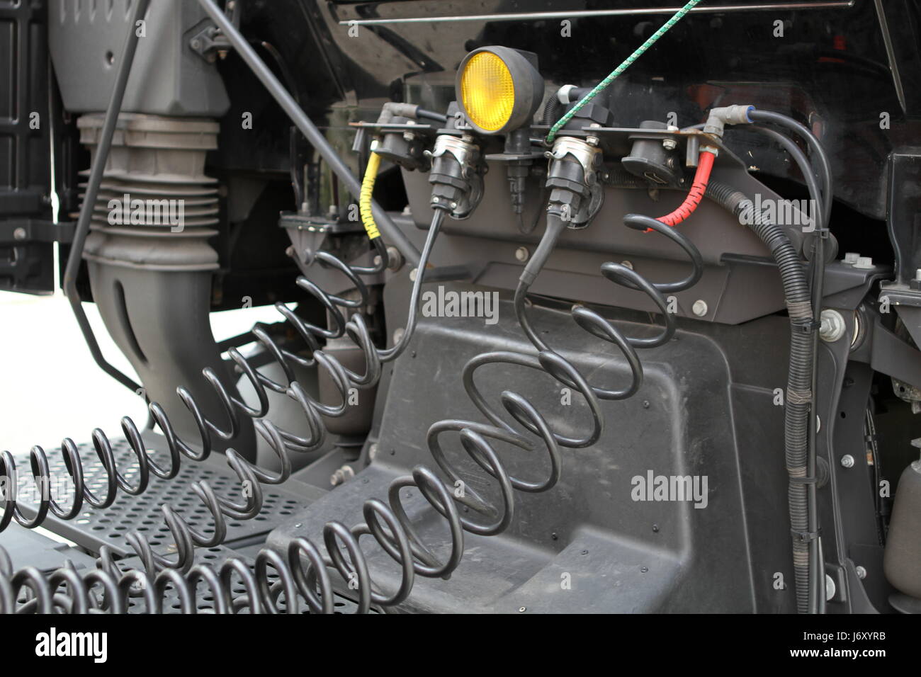 engineering vehicle conductions connections compressed air automotive ...