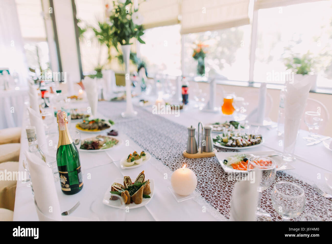 Buffet set up on table hi-res stock photography and images - Alamy