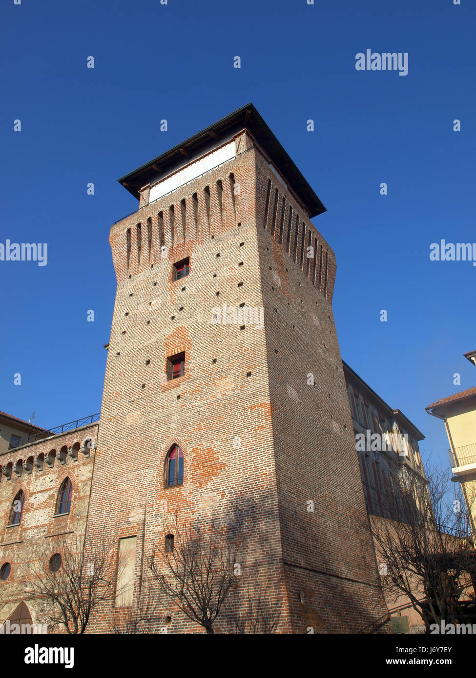 tower medieval tower wall brick italian medieval italia castle landmark ...