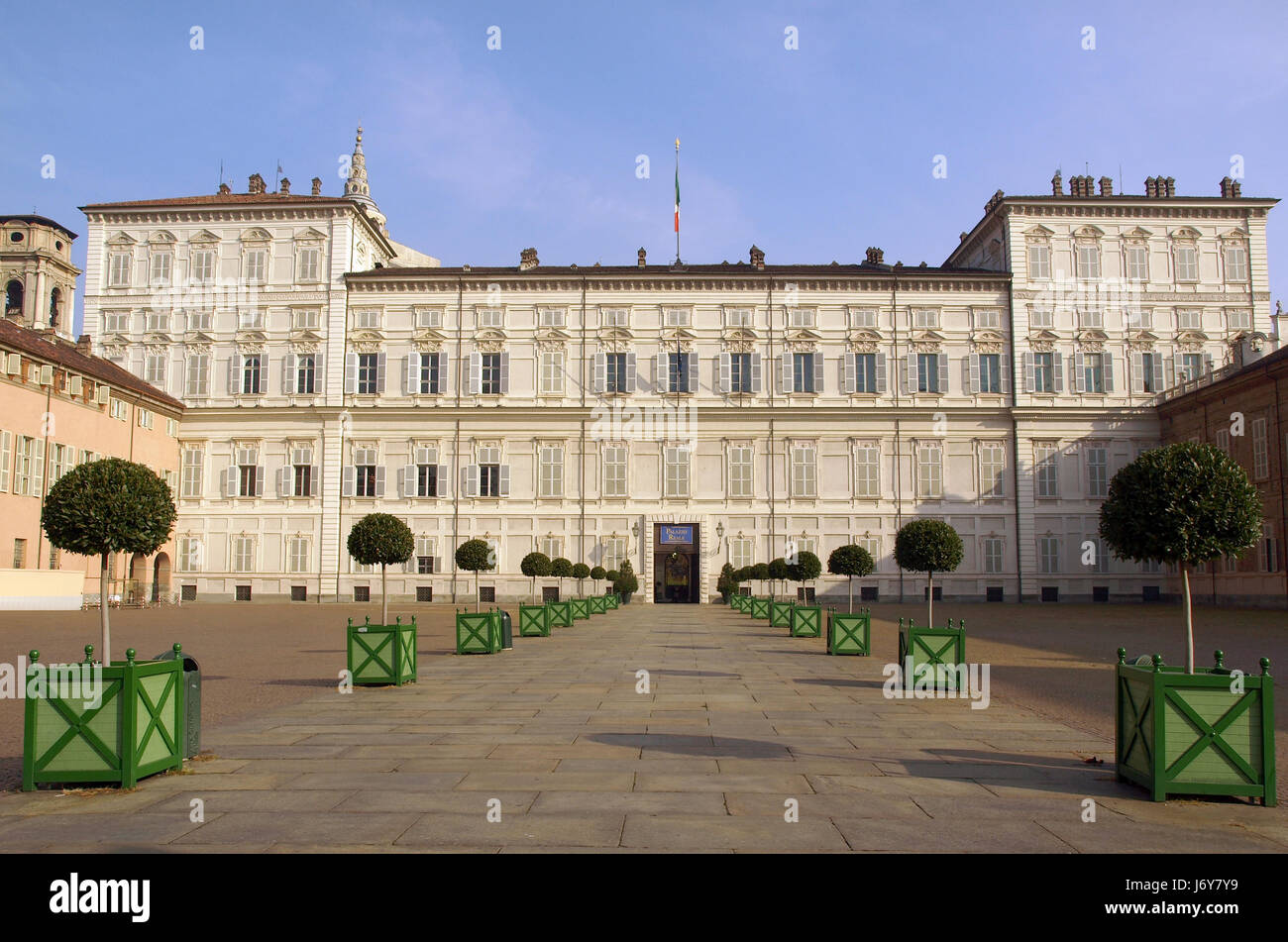 palace italia italy royal baroque style of construction architecture ...