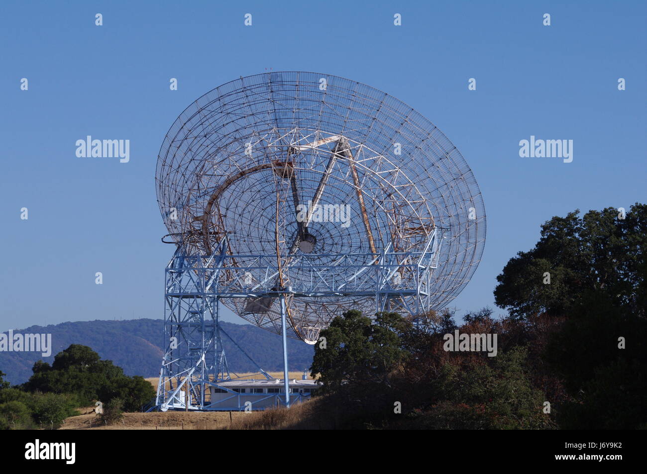 radar satellite satelite spaceship radar screen danger life exist ...