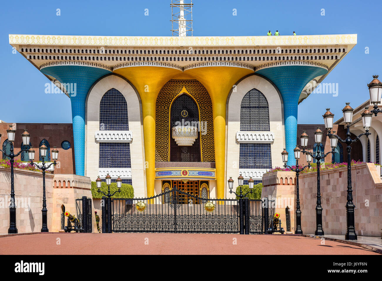 Sultan royal palace hi-res stock photography and images - Alamy