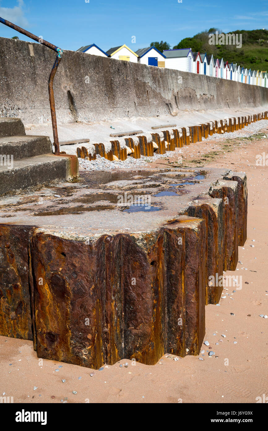 sea defences and seaside buildings at Broadsands between Paignton and ...