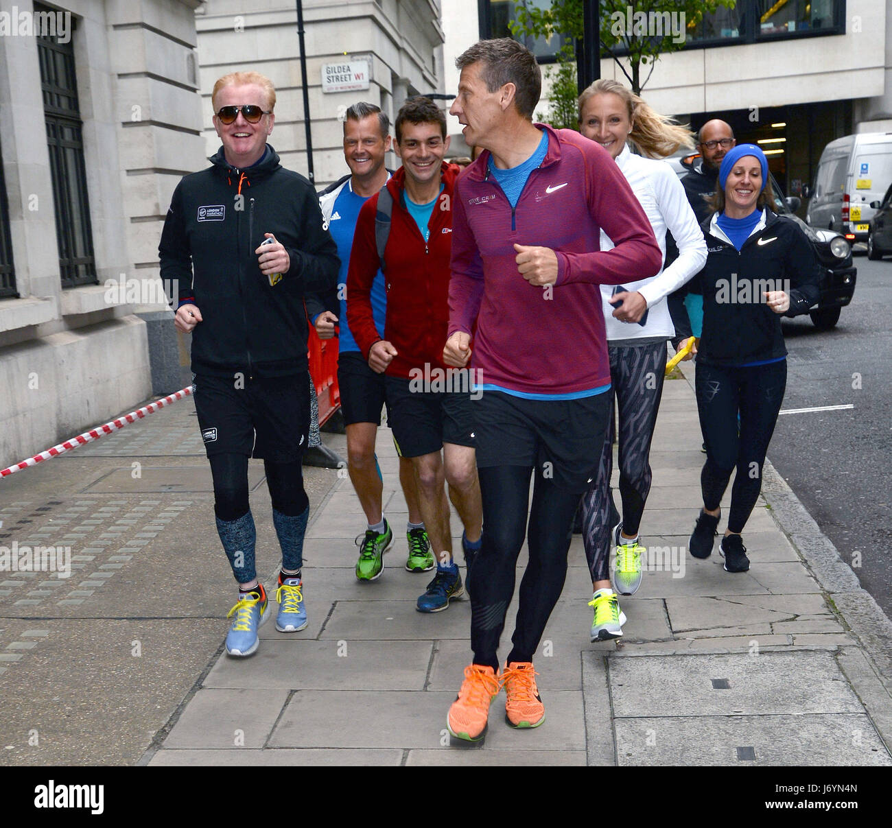 Chris Evans Steve Cram and Paula Radcliffe head out for a jog after ...