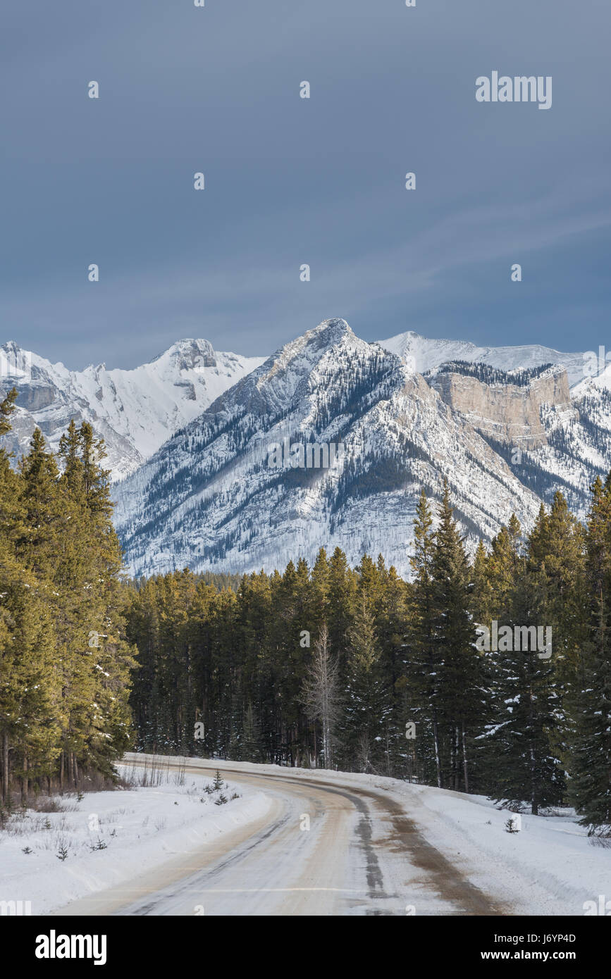 Banff road hi-res stock photography and images - Alamy