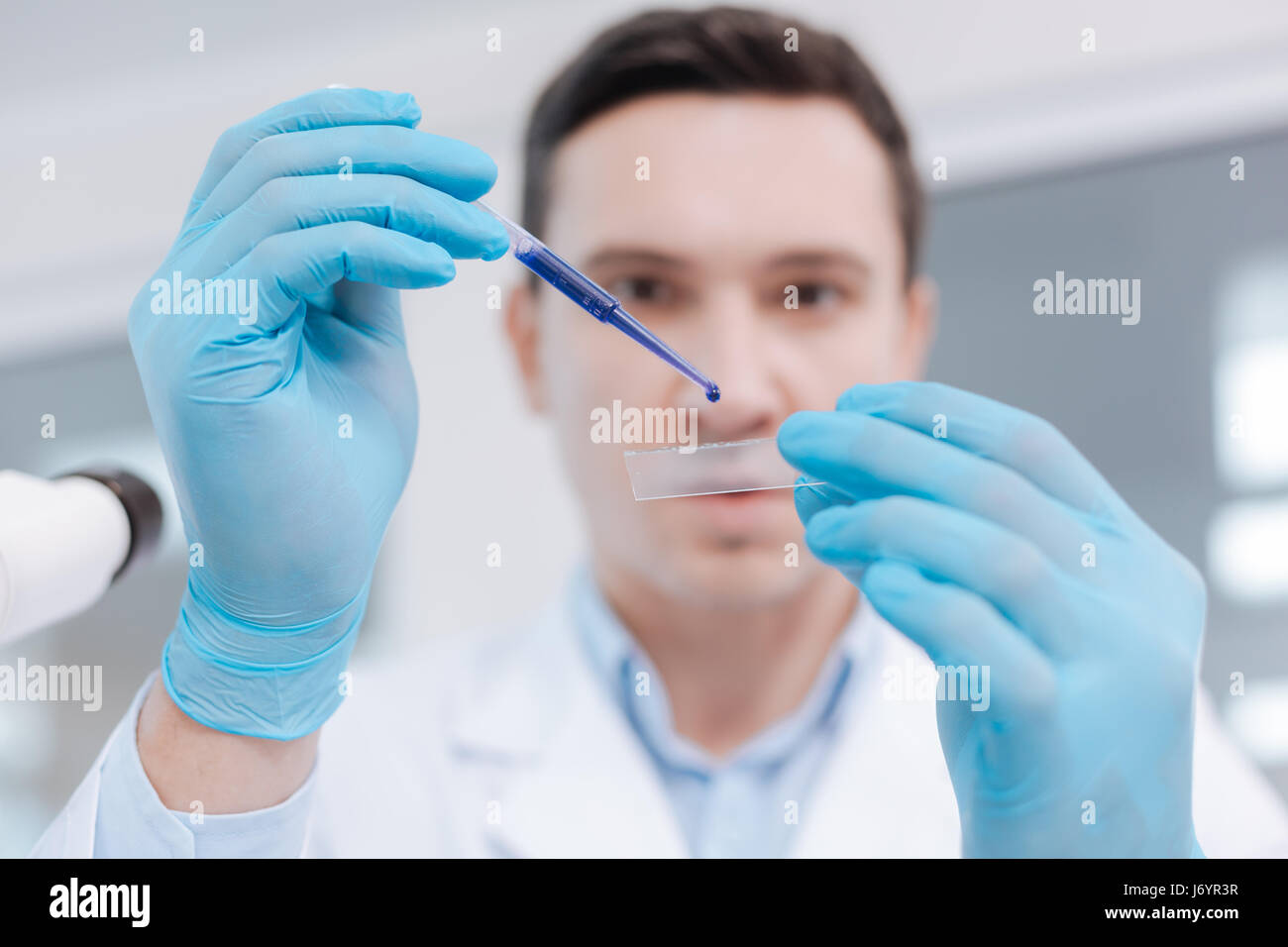 Dropper laboratory hi-res stock photography and images - Alamy