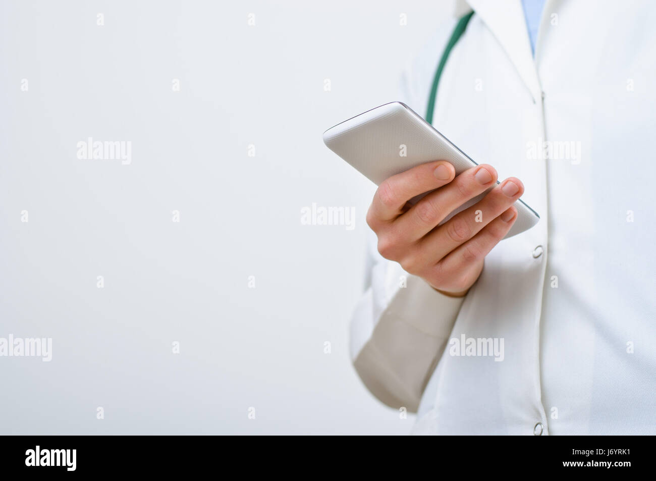 Female doctor hand typing hi-res stock photography and images - Alamy