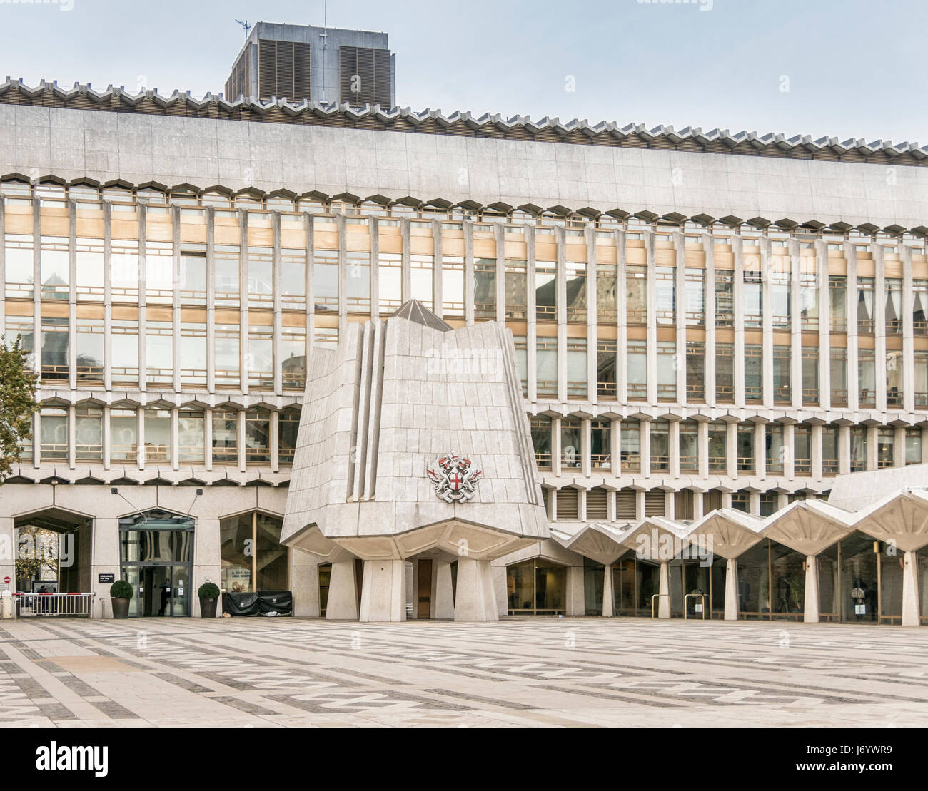 Guildhall library building hi-res stock photography and images - Alamy