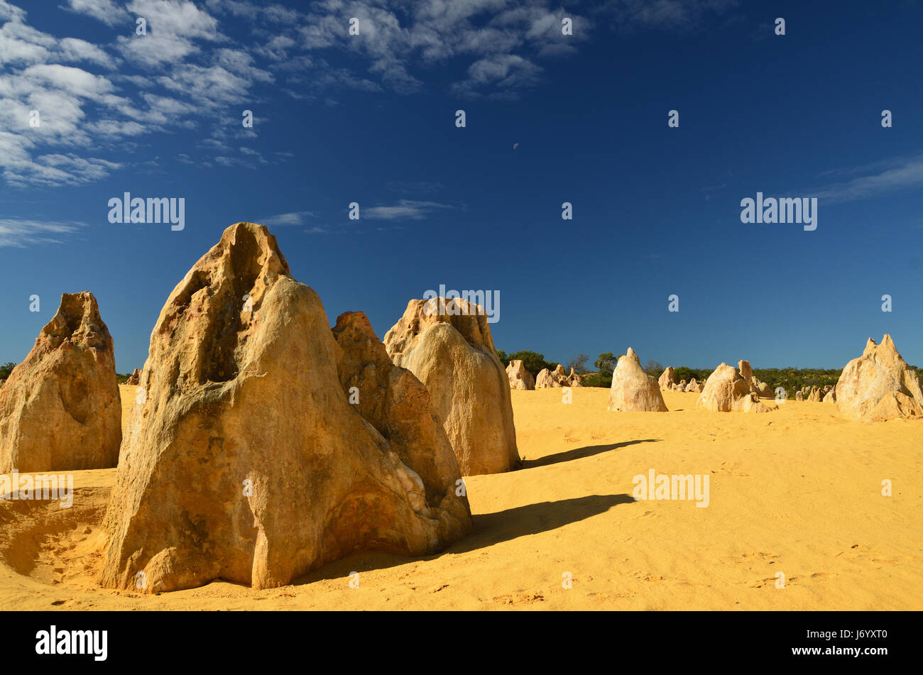 Pinacles hi-res stock photography and images - Alamy