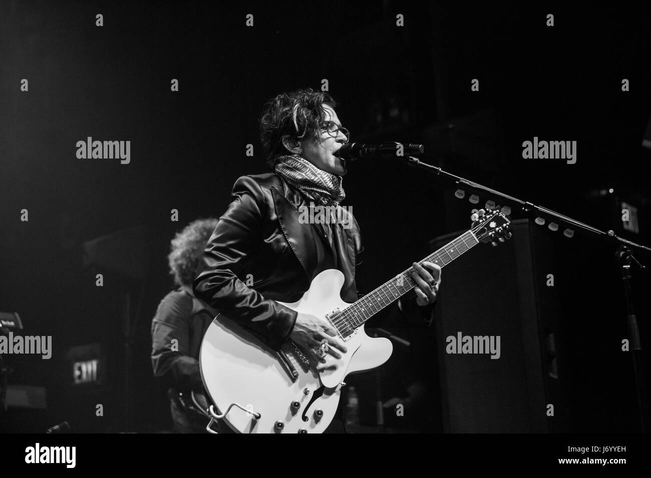 Prince Singer 1980s High Resolution Stock Photography and Images - Alamy
