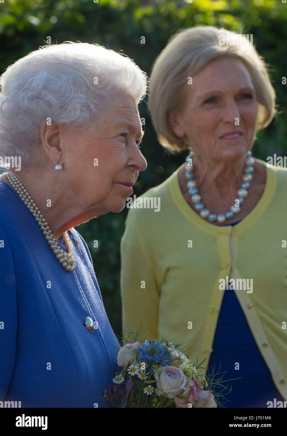 Queen Elizabeth II meets Mary Berry (right) at the Radio 2 Garden ...