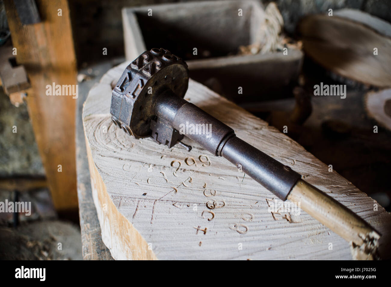 Inside an old vintage blacksmith and workshop Stock Photo - Alamy