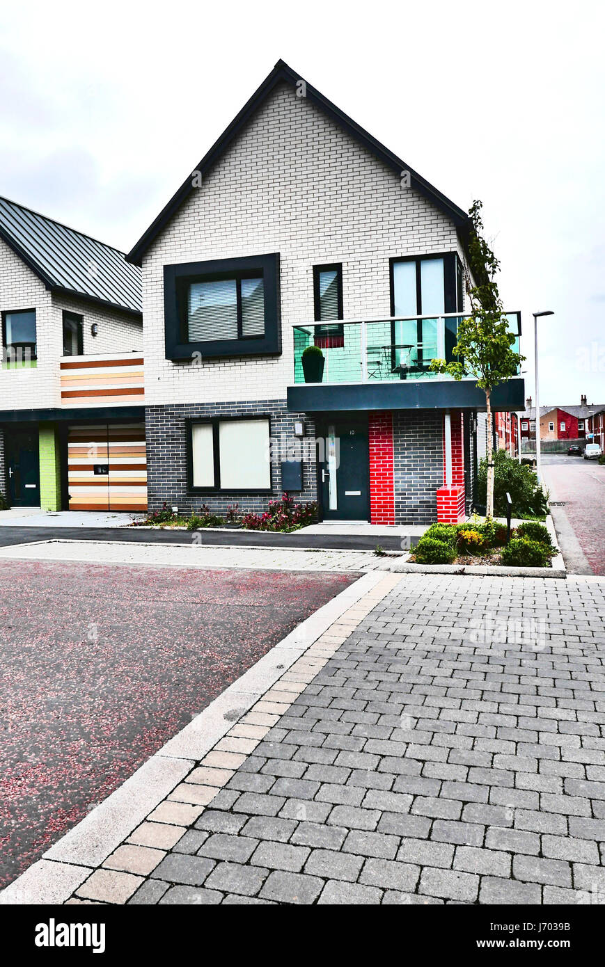 1960s construction housing uk hi-res stock photography and images - Alamy