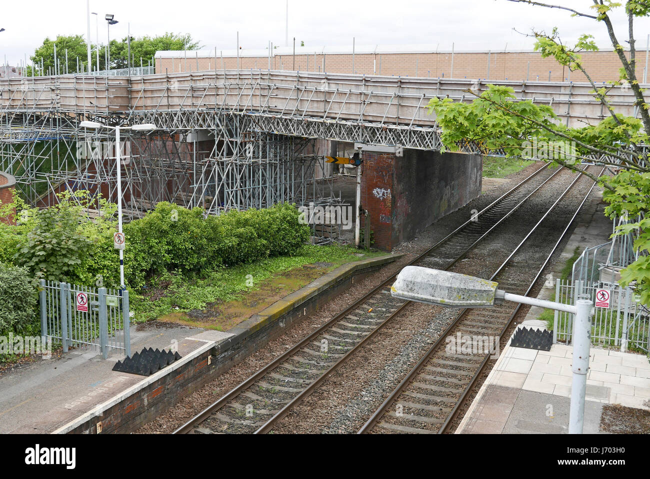 Scaffold rail hi-res stock photography and images - Alamy