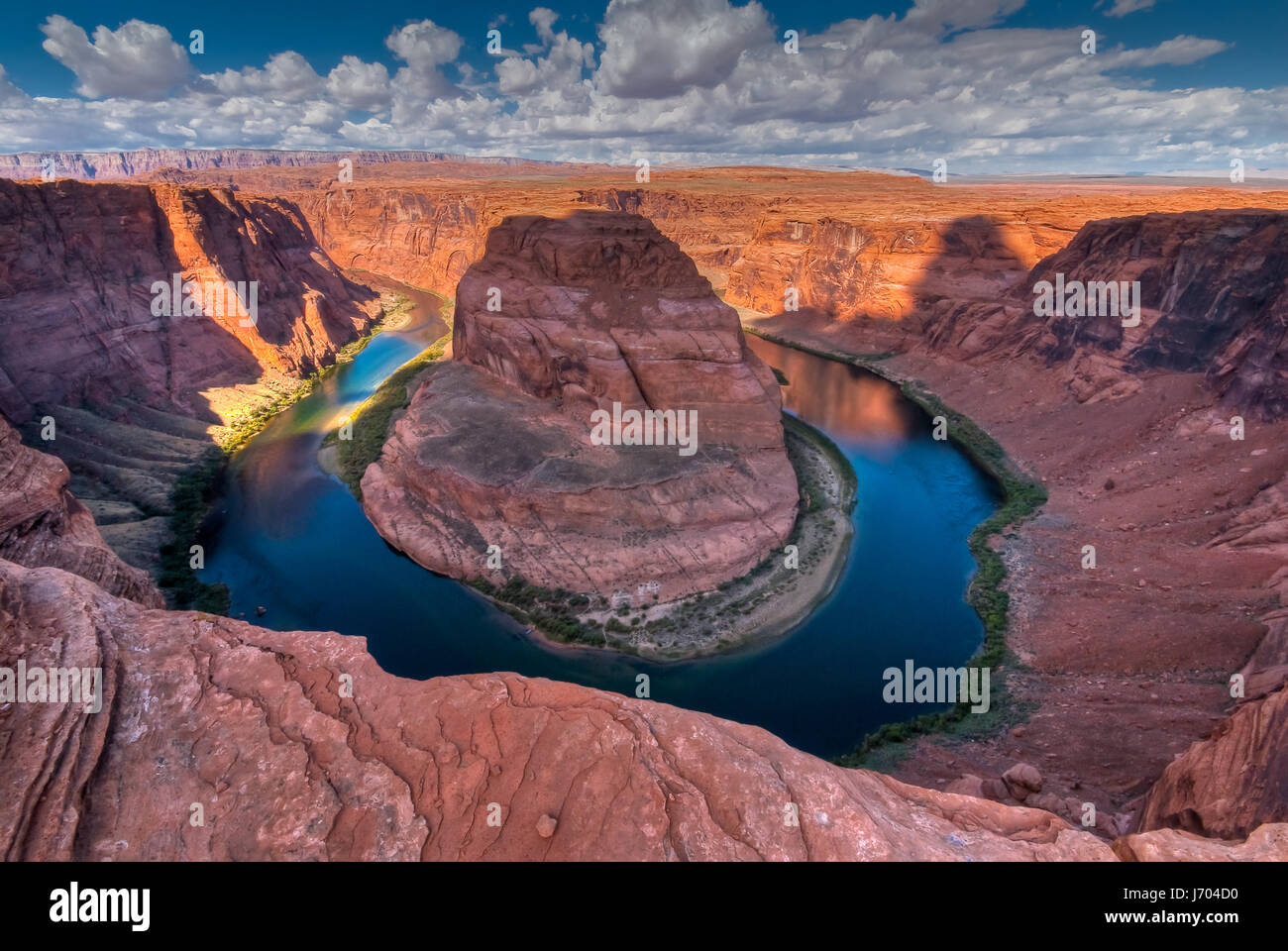 Large loop hi-res stock photography and images - Alamy